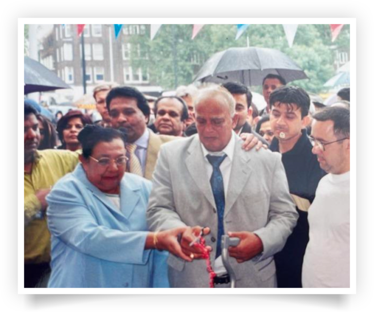 Home – Grand Roopram Roti Restaurant